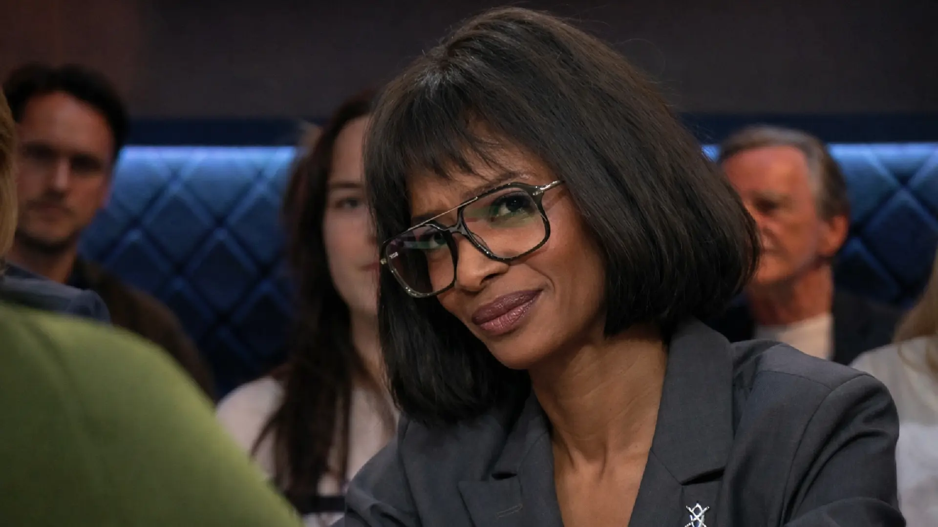 Clash tussen Gouke Moes en Sylvana Simons bij Pauw & De Wit ...